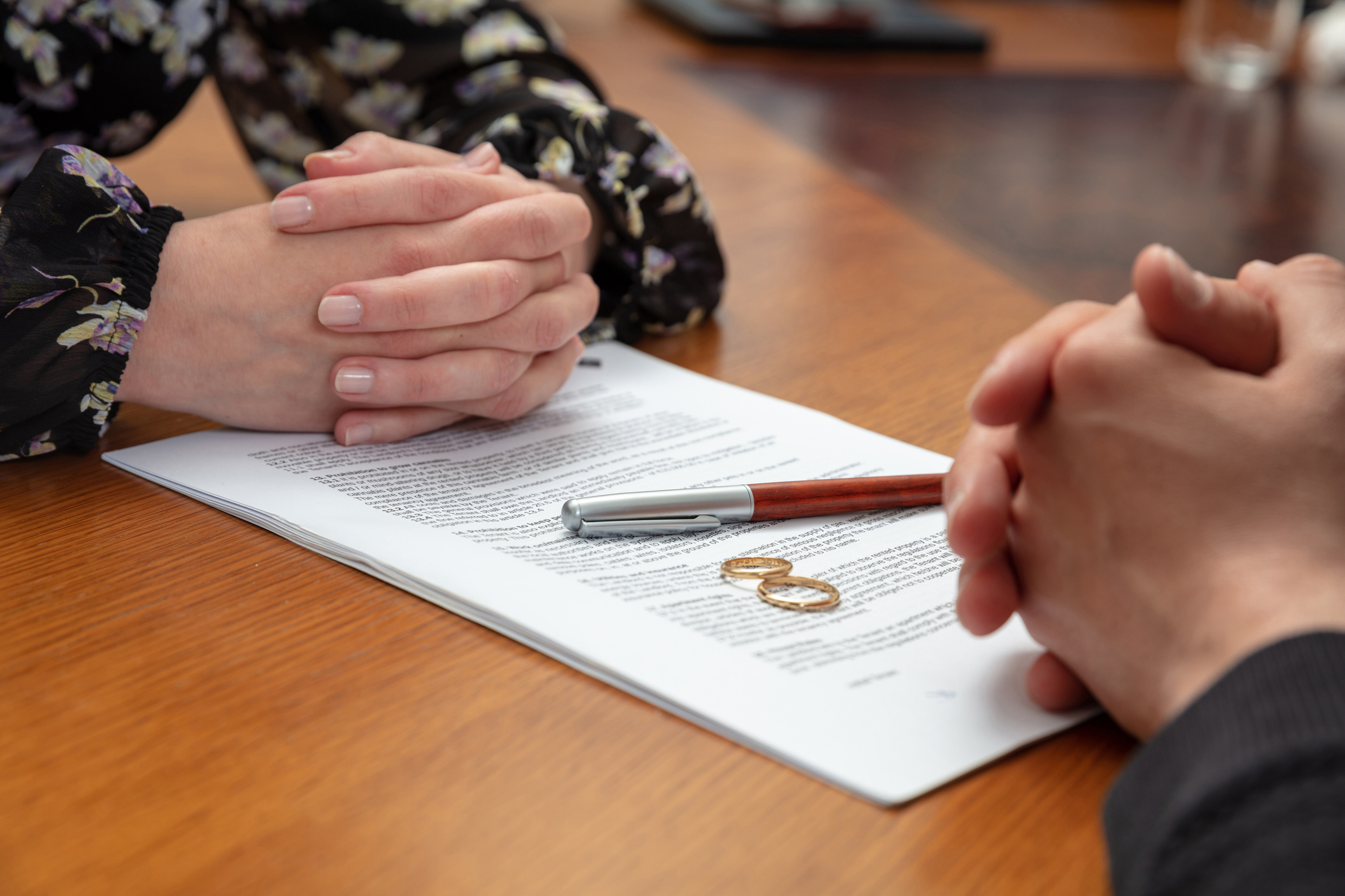 Navigating Divorce with Confidence: Tips for Choosing the Right Legal ...